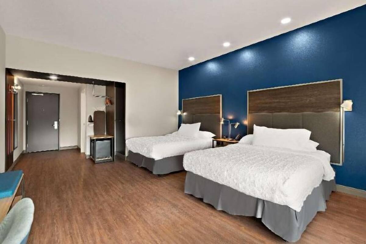 Wi-Fi de cortesia, roupa de cama