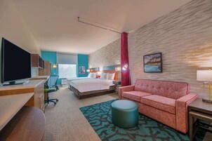 Estúdio, 2 camas Queen, acessível (Hearing) | Escrivaninha, roupa de cama