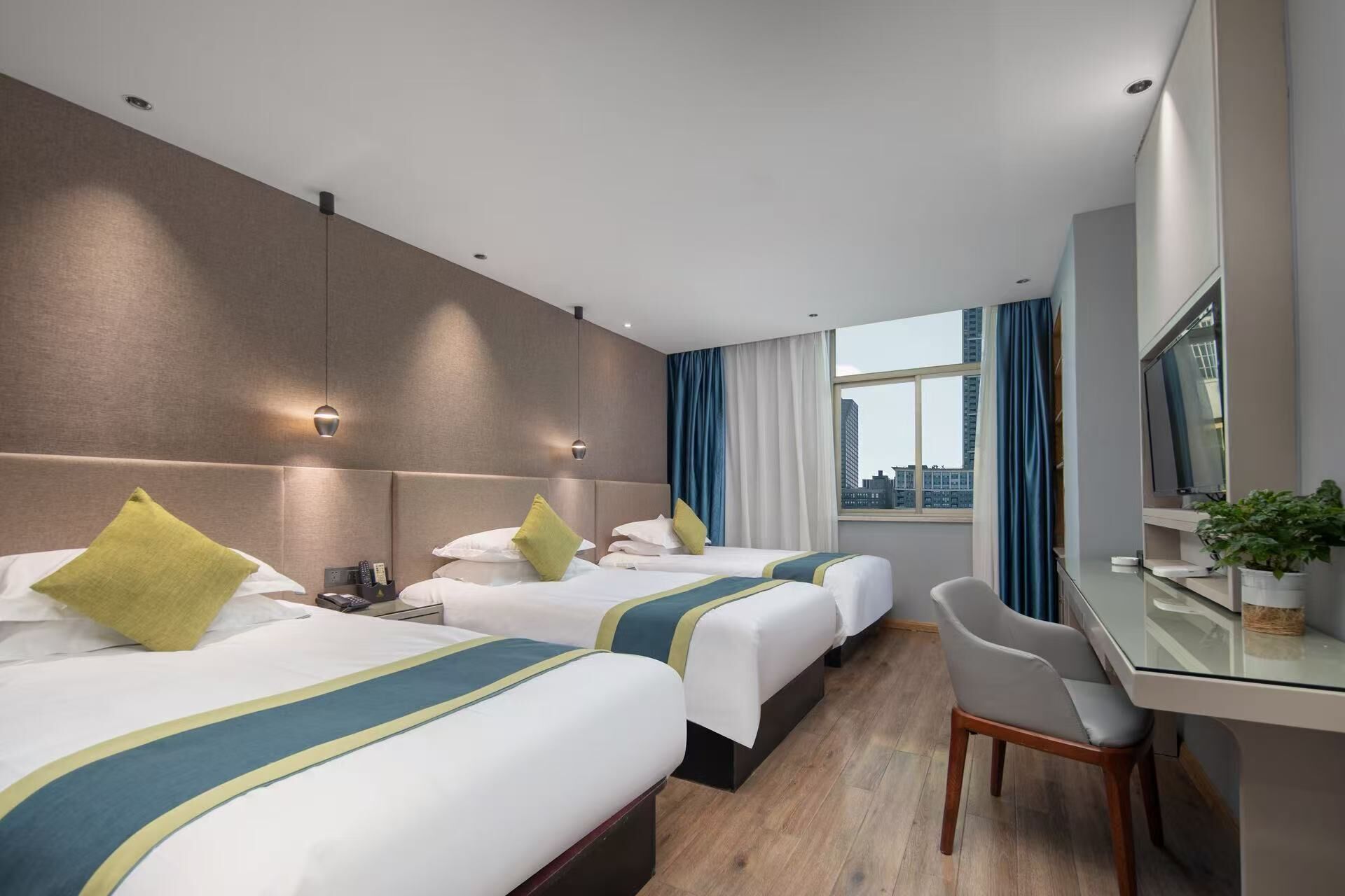 Quarto Triplo | Lençóis de algodão egípcio, roupa de alta qualidade, edredões de penas 