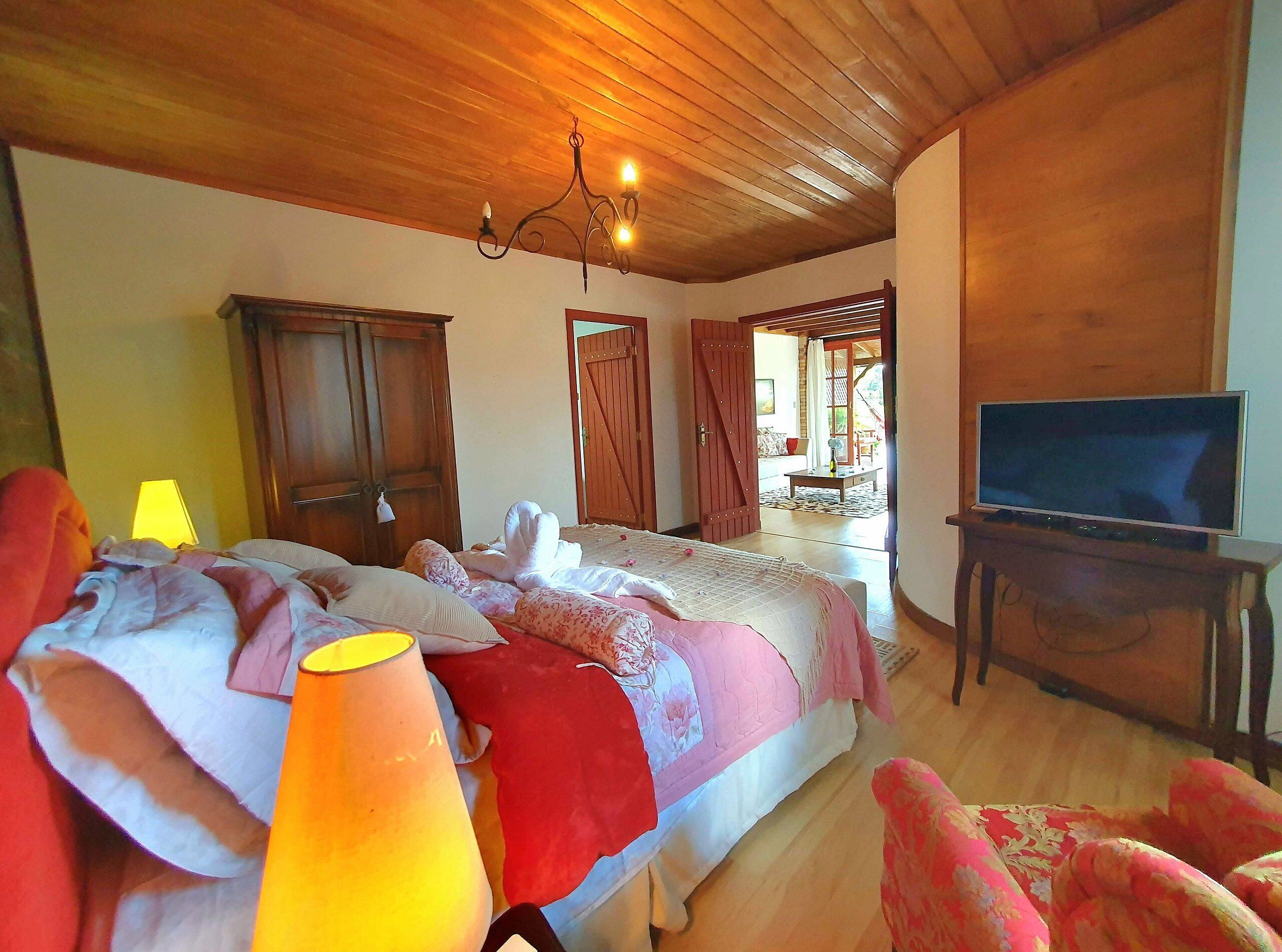 Chalet Hortênsia - Rancho das Neves - Rancho Queimado - SC | Lençóis de algodão egípcio, roupa de alta qualidade 