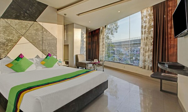 Treebo Glassotel Near Ruby Hospital - Kolkata (Calcutta)