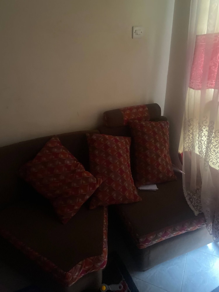Single Bedroom & Sitting Room - Kampala