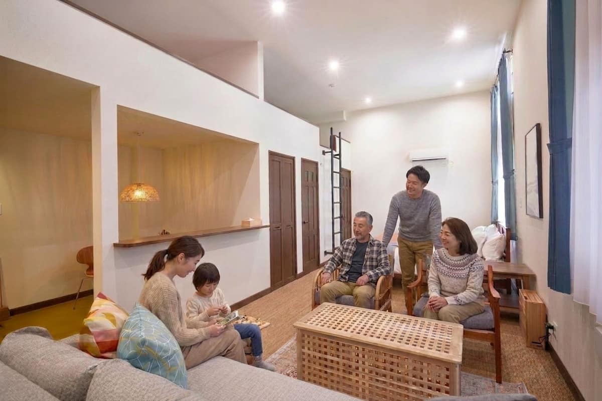 Quarto Familiar, não fumadores (DONGOLOS) | Secretária, Wi-fi grátis 