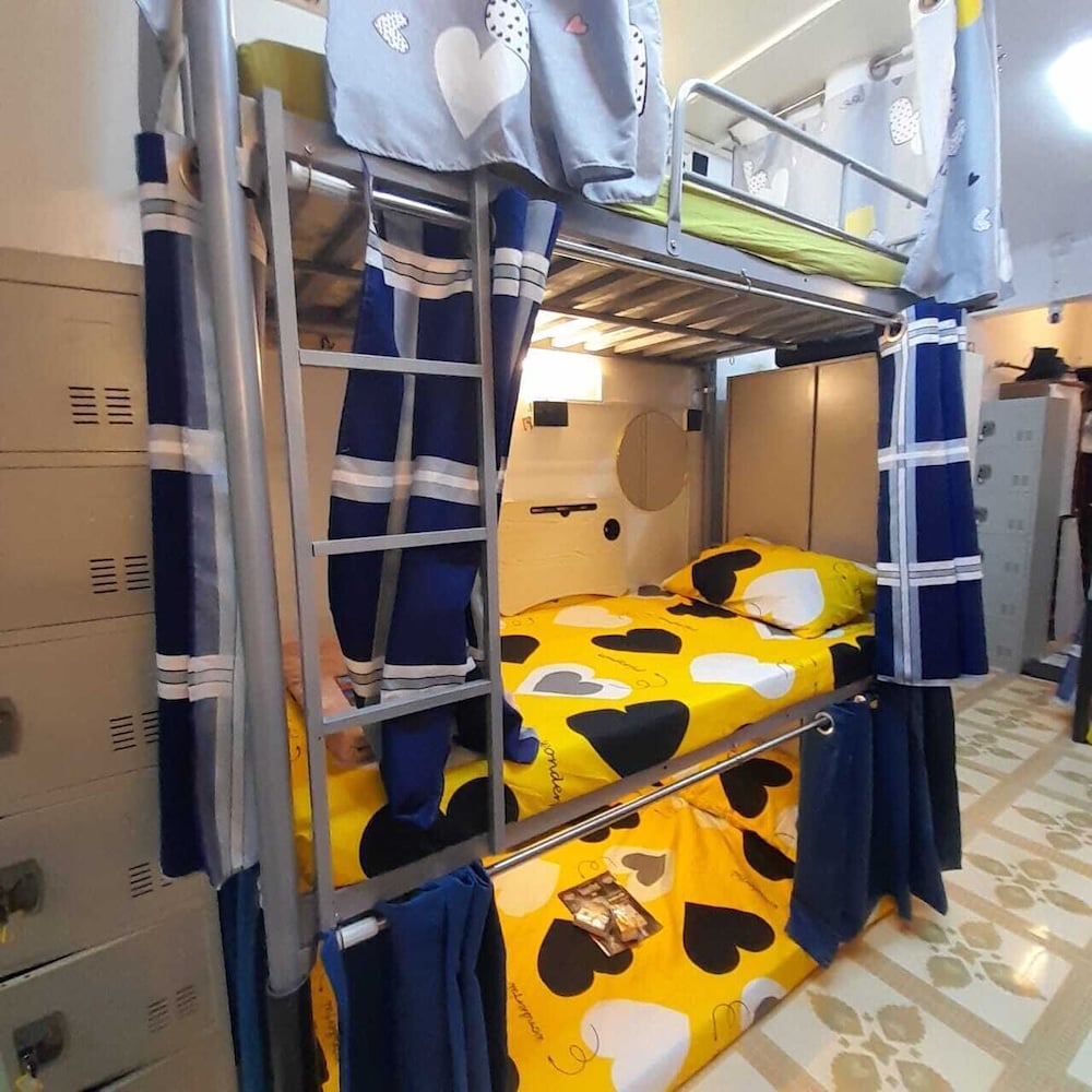 Experience Comfort At Al Sabkha Living Hostel Your Home Away From Home In Dubai - Dubai