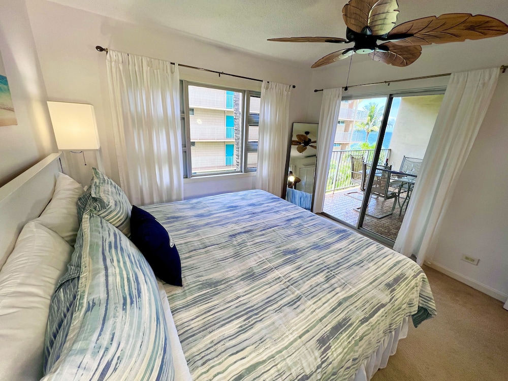 Splendid Partial Oceanview 2 Bed 2 Bath Remodel - Kihei | Vrbo