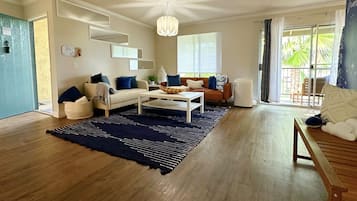 Televisor de ecrã plano de 40 polegadas com canais digitais, televisor