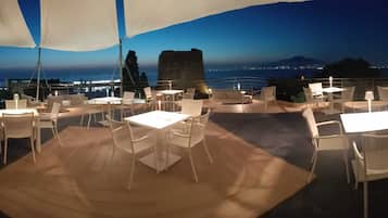 Espaço exterior para banquetes