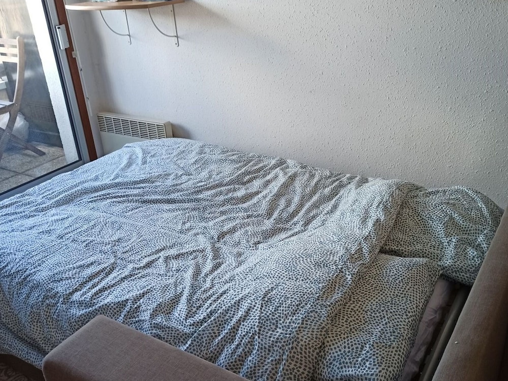 Charming 1-br Apt With Balcony, Steps From Beach & Shops - Villers-sur-Mer
