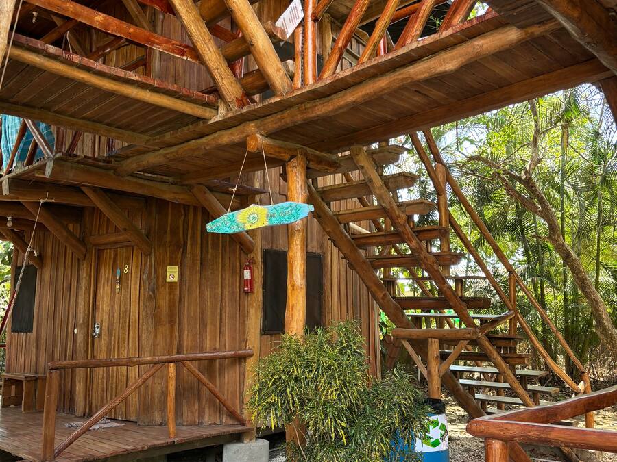 Casa na árvore tradicional | Wi-Fi de cortesia, roupa de cama