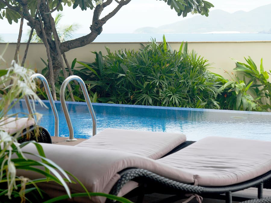 15 piscinas exteriores