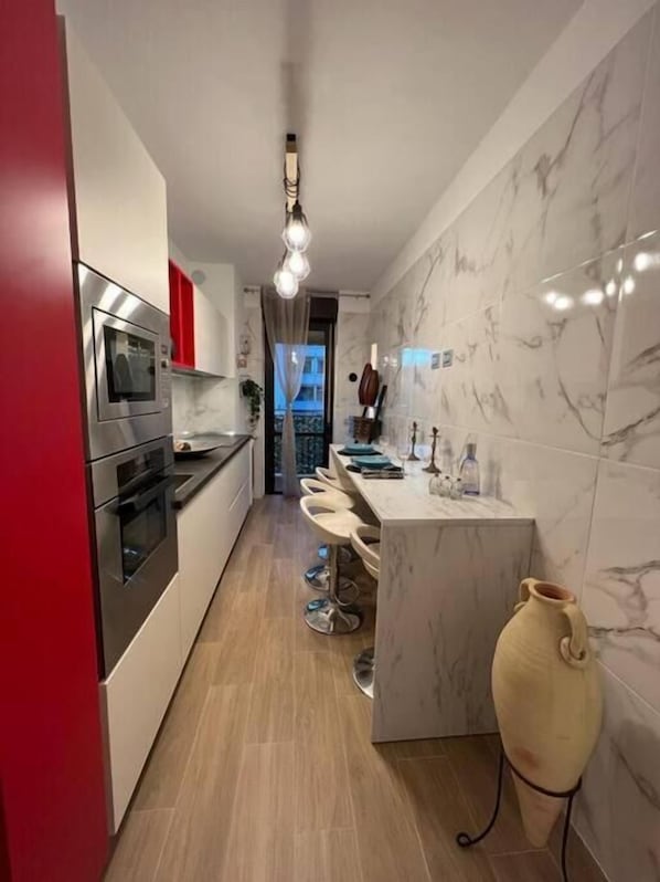 Apartamento, 3 quartos, varanda, Vista para a cidade | Interior
