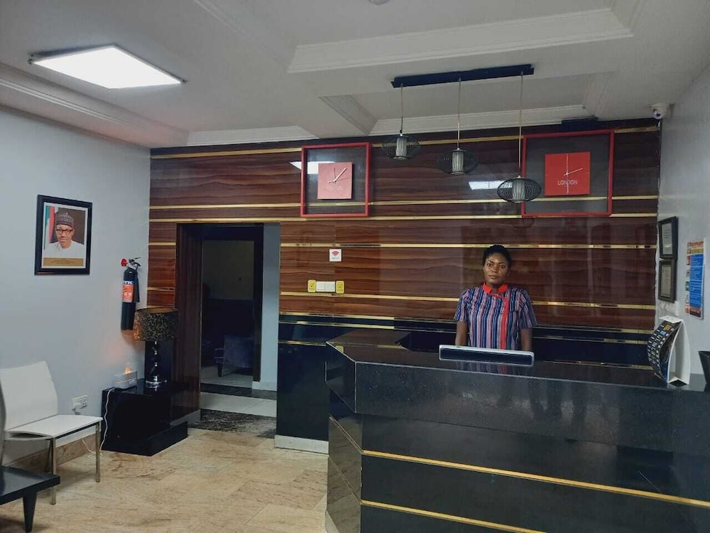 New Land Luxury Hotel - Abuja