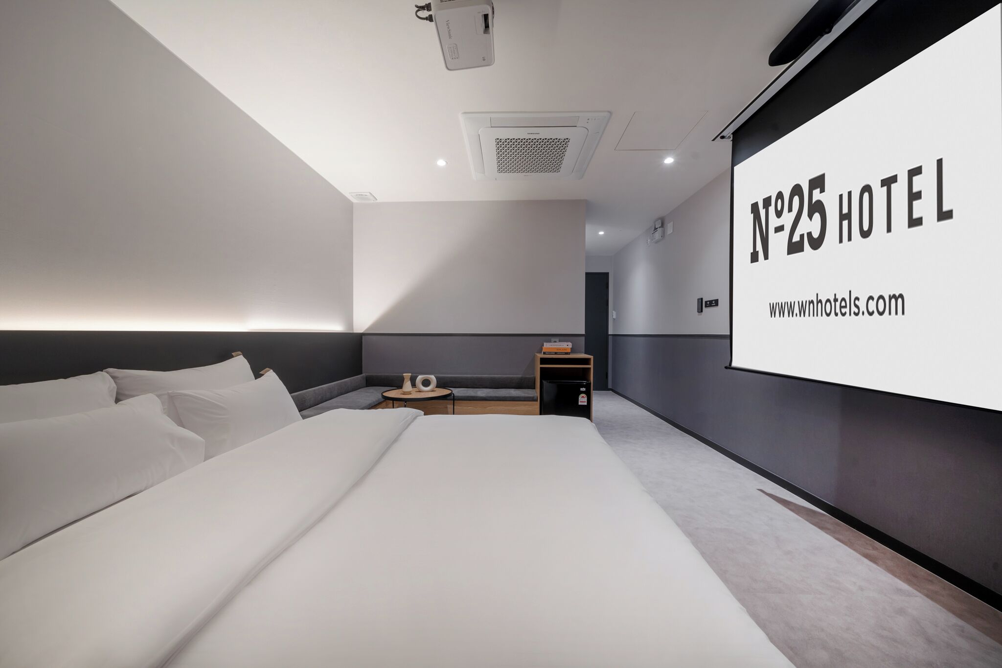 Cinema | Com decoração personalizada, com mobília individualizada, Wi-fi grátis 