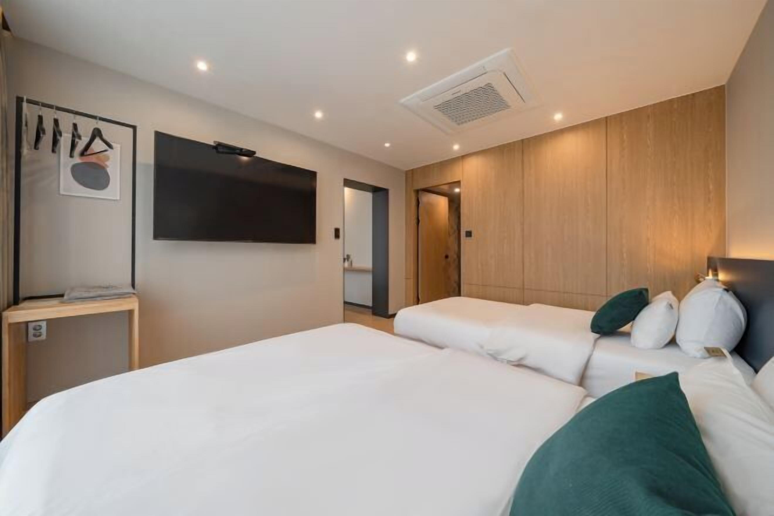 Com decoração personalizada, com mobília individualizada, Wi-fi grátis 