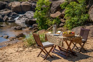 Área para churrascos e piqueniques