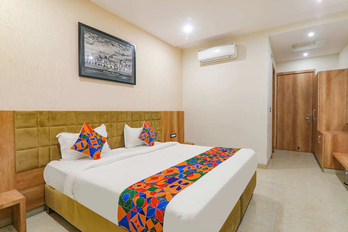 Quarto Premium | Lençóis de algodão egípcio, roupa de alta qualidade, cofre no quarto