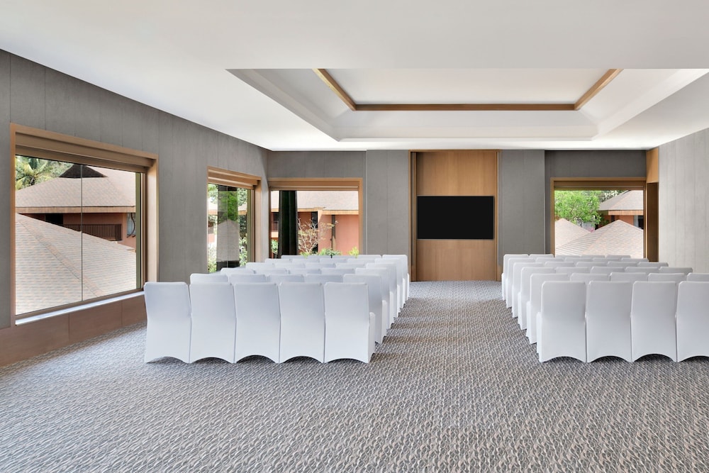 Room Deals for Mulberry Shades Bengaluru Nandi Hills, A Tribute ...