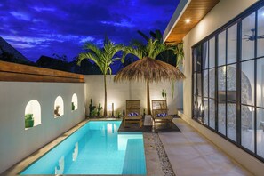 Piscina externa