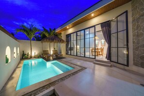 Piscina externa