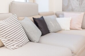 Apartamento superluxo | 2 quartos, roupas de cama premium, escrivaninha