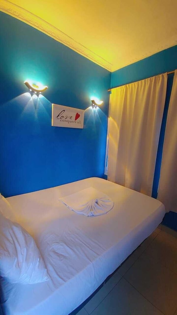 Mike's Flat Hotel - Kinshasa