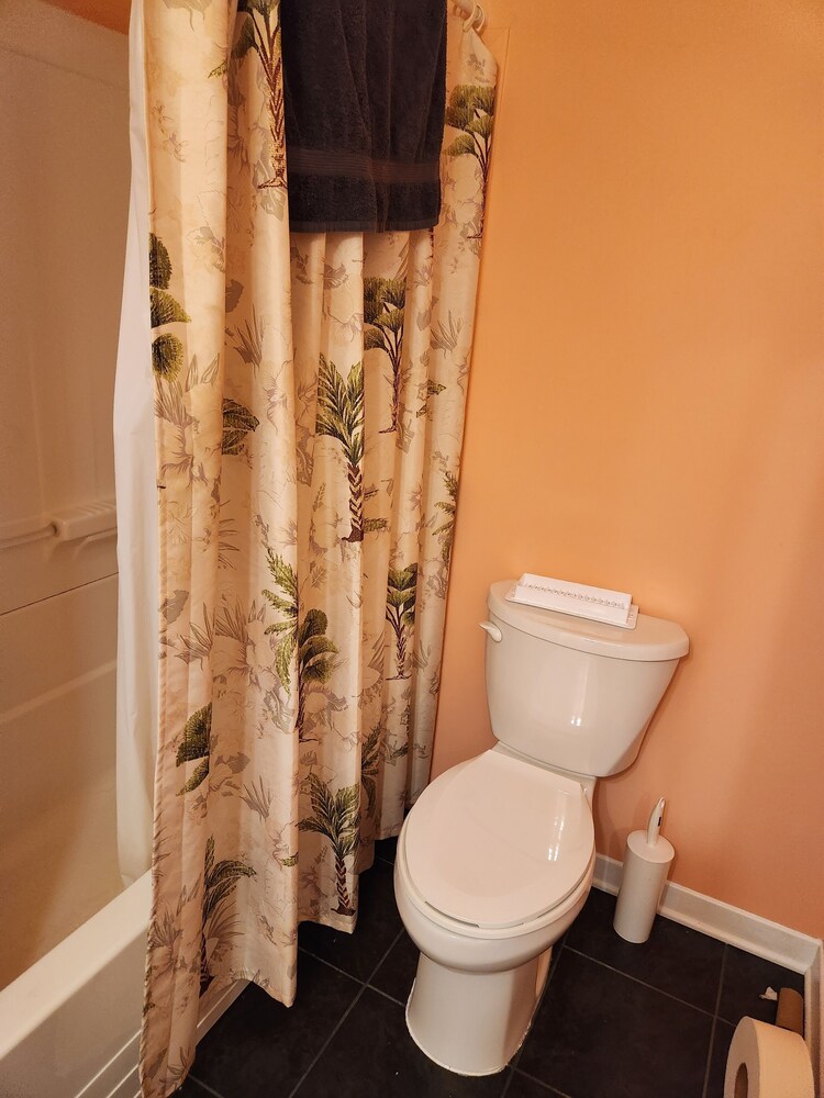 Suited best 4 Parties Reviews, Deals & Photos 2026 - Vrbo