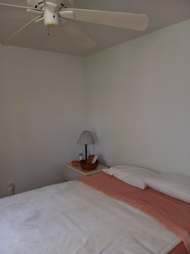 2 Rooms For Rent Stay In Beautiful Home 5 Blocks To Medical Center/restaurants - Duluth, GA