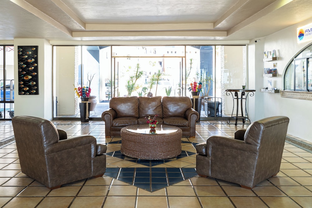 Marina Pinacate B-415 Premium 2B/2B Pool View - Puerto Peñasco | Vrbo