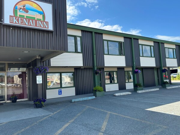 The Kenai Inn - Alaska