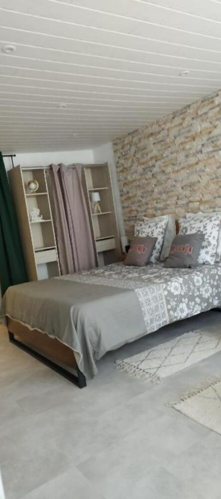 Le Cozy Pretty F2 Near Train Station, Arena With Private Terrace - Nîmes