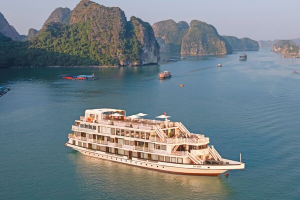 Arcady Boutique Cruise - Quảng Yên