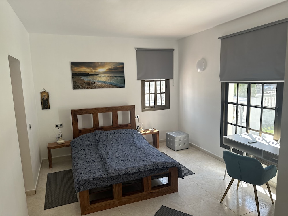 Modern Holiday Home With Lots Of Privacy, Pool And 2 Terraces - Coín