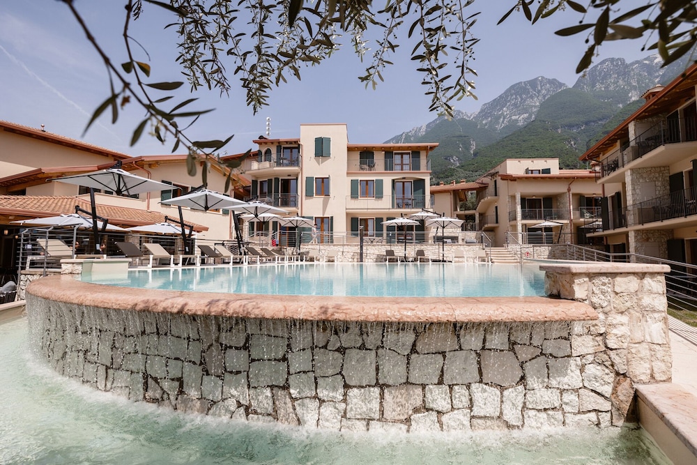 June Stay Lake Garda - Veneto