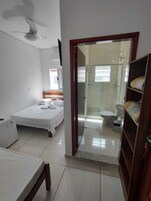 Roupa de alta qualidade, com mobília individualizada, Wi-fi grátis 