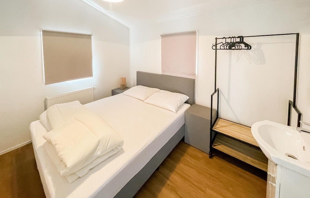 Stunning (Sta)caravan In Putten - Nijkerk