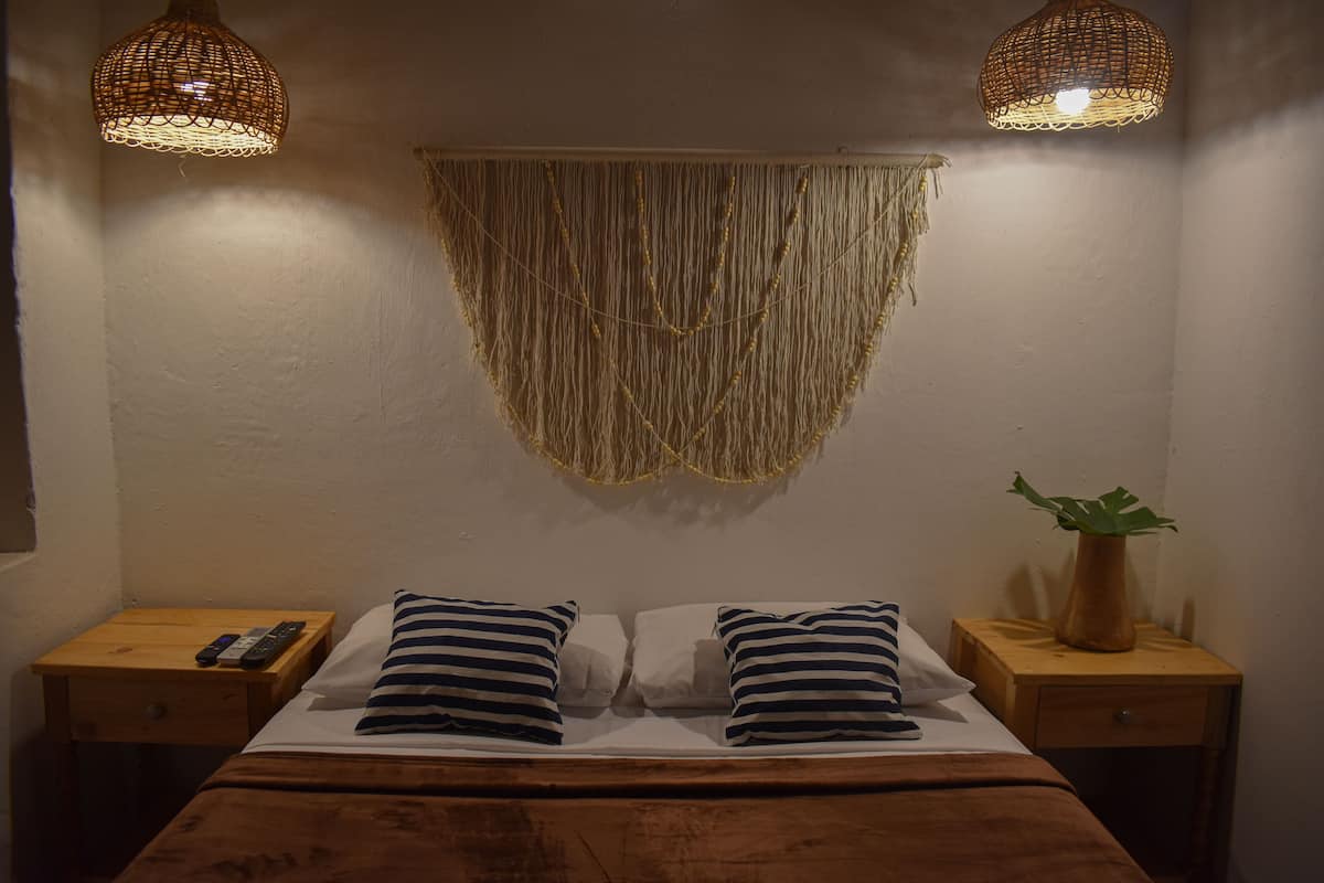 Quarto Standard | Quartos insonorizados, Wi-fi grátis, roupa de cama fornecida