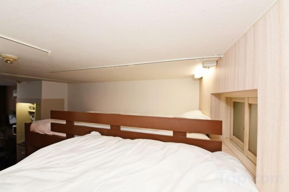 Ferro/tábua de engomar, Wi-fi grátis, roupa de cama fornecida 