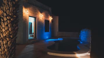 4 piscinas externas