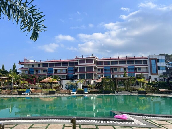 At Hotels & Resorts - Port Blair