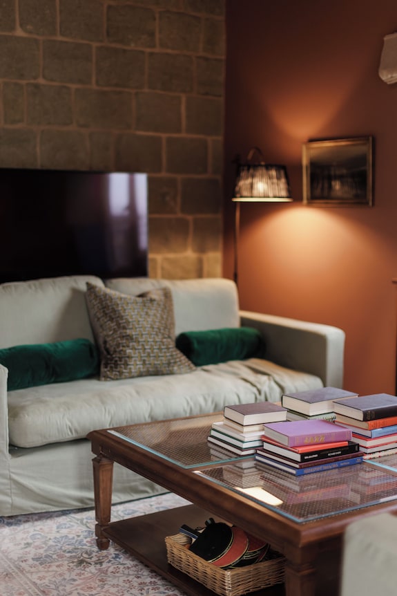 West Barn Lodge, Luxury Barn Conversion In South Wiltshire - Sleeps 18 - Dorset