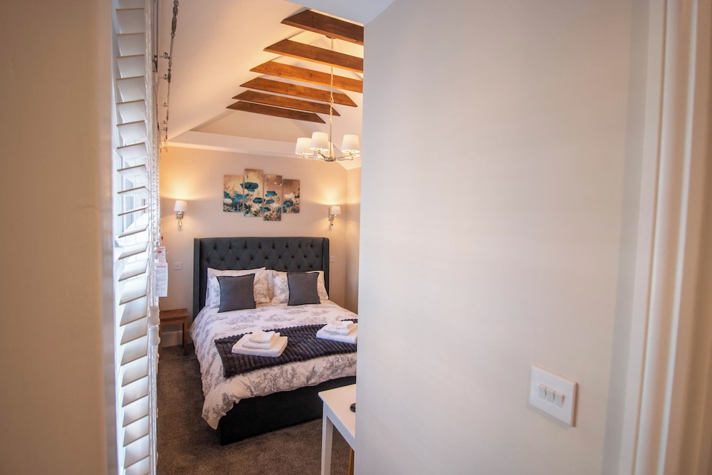 Luxury Studio | Heart Of Herne Bay | 300m From Beach - Herne Bay