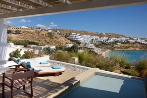 Suite Panorâmica, banheira de hidromassagem, vista para o mar | Terraço/pátio interior