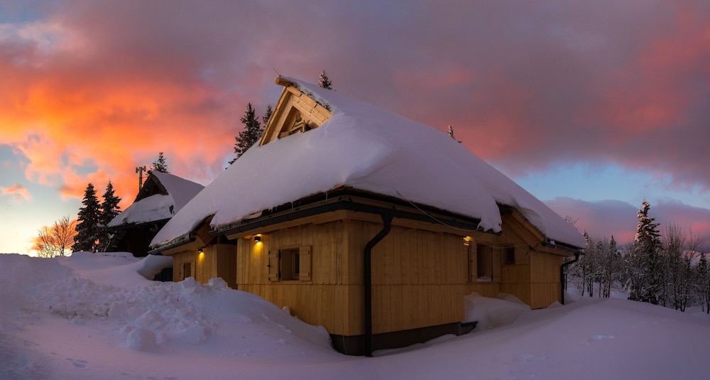 Koča ŽAfran - Velika Planina - Slovenia