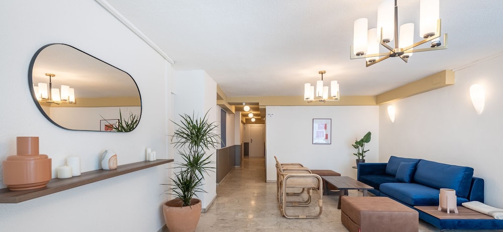 Olala Granada Suites - Granada