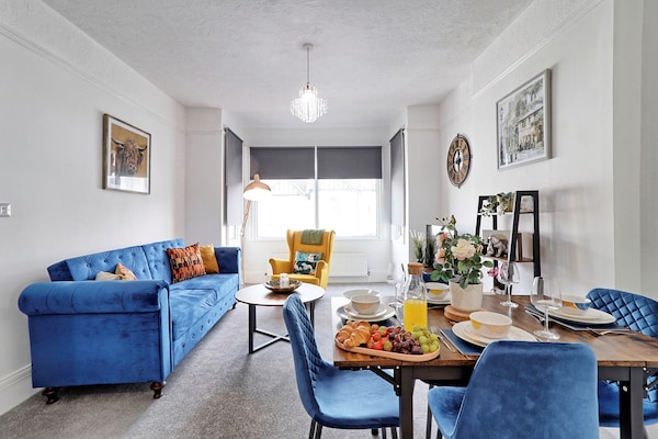 Lovely 2bed Apartment In Westcliff-on-sea! - Southend-on-Sea