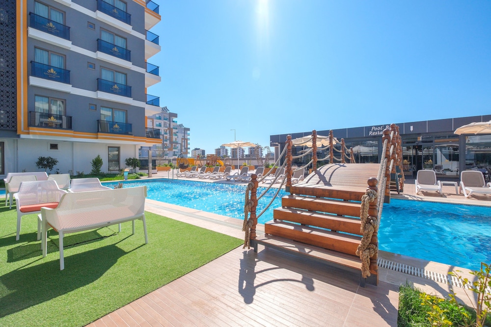 Elysium Deluxe Suites - Antalya