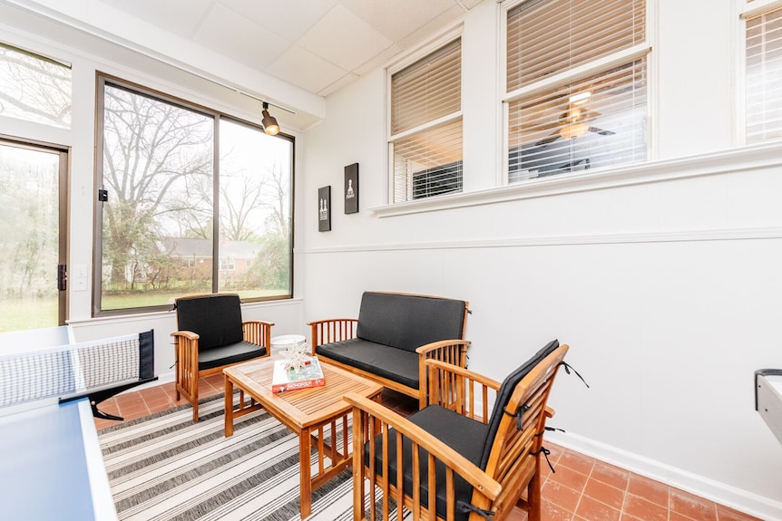 Historic Charm W/ Game Room And King Bed - Warner Robins, GA