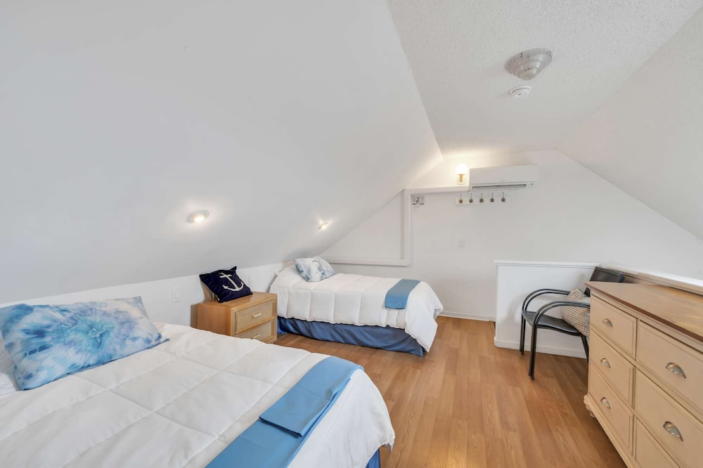 Epic Nearshore 1brw/loft+ Heated Pool&tennis Club - Montauk, NY
