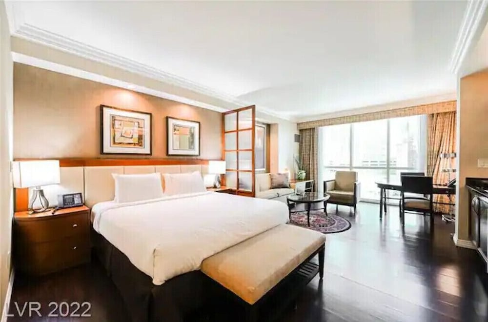Luxurious Mgm Signature Studio: Jet Tub, Free Valet, Skyline Views & Treats - Paradise, NV
