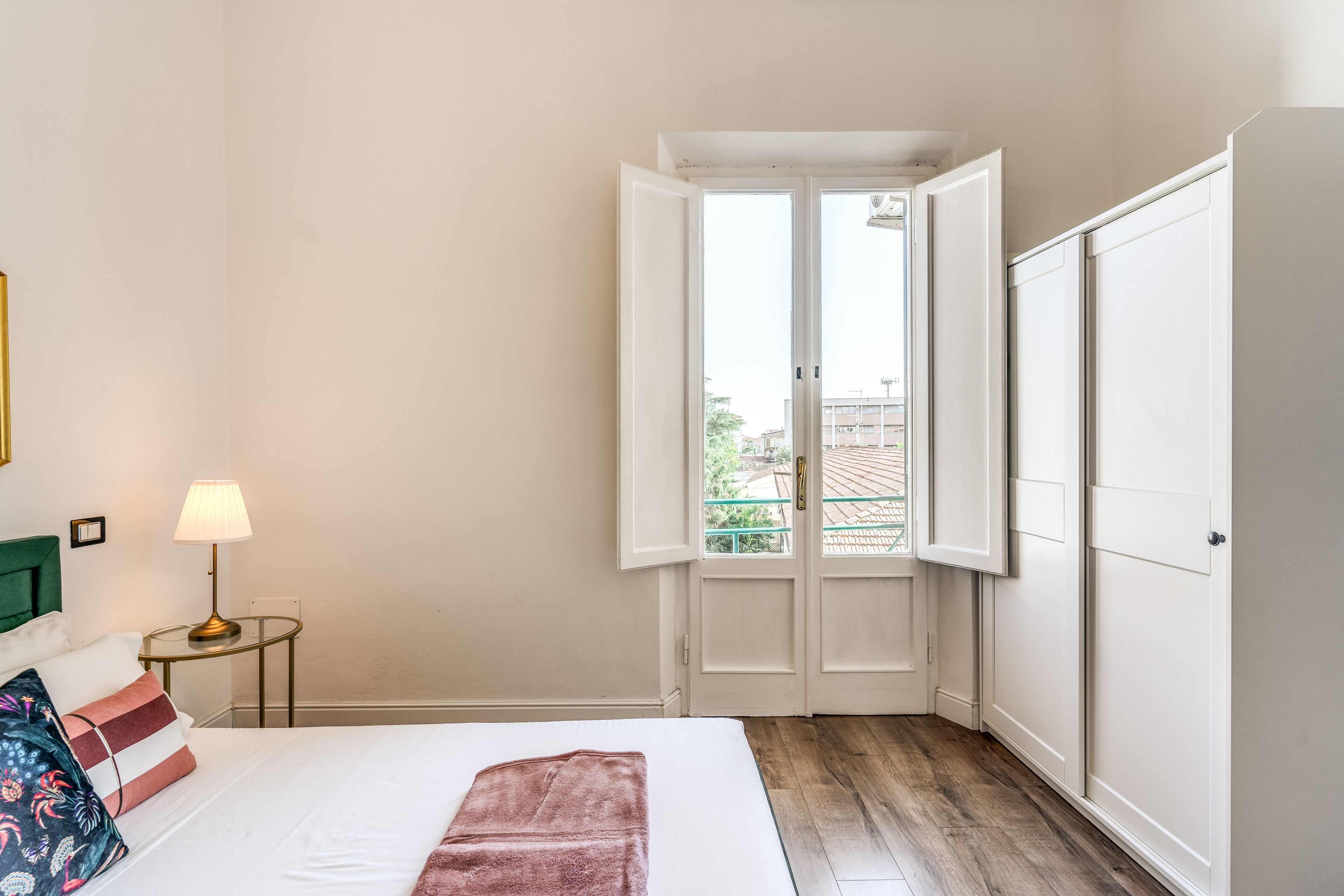 Apartamento de Luxo | 2 quartos, secretária, Wi-fi grátis 